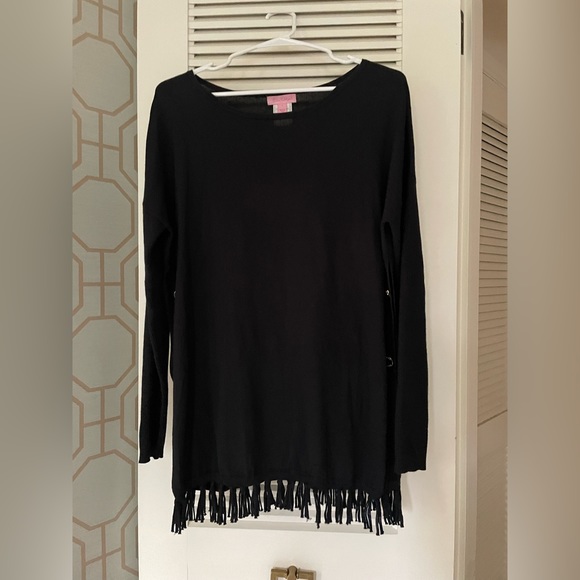 Sweaters | Lilly Pulitzer Navy Sweater Fringe Bottom Small | Poshmark